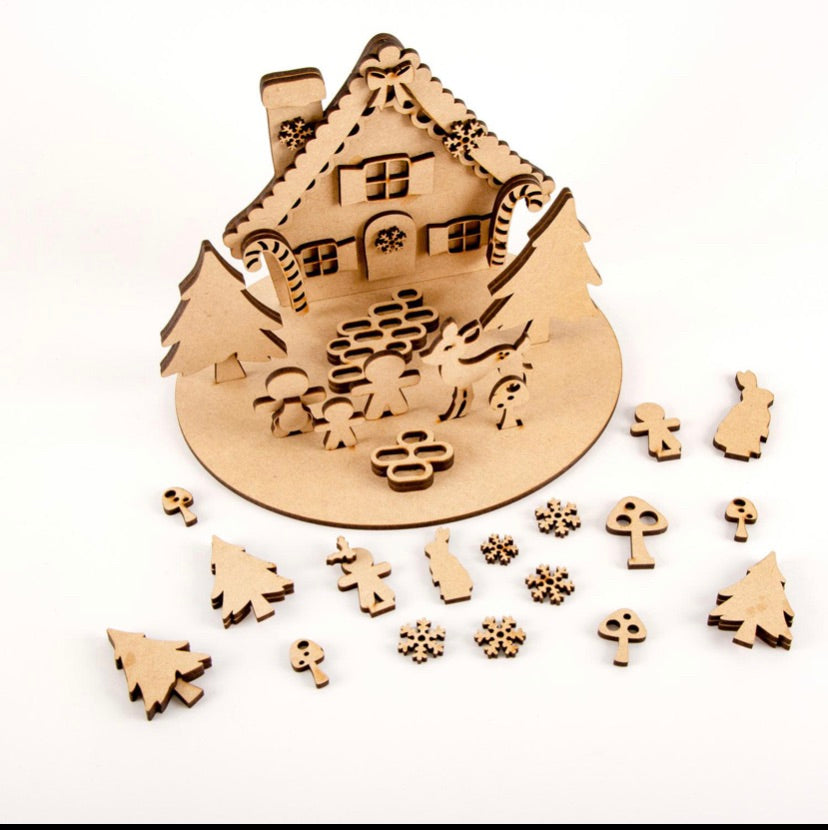 HC069 - MDF Large Gingerbread Freestanding House – Olifantjie