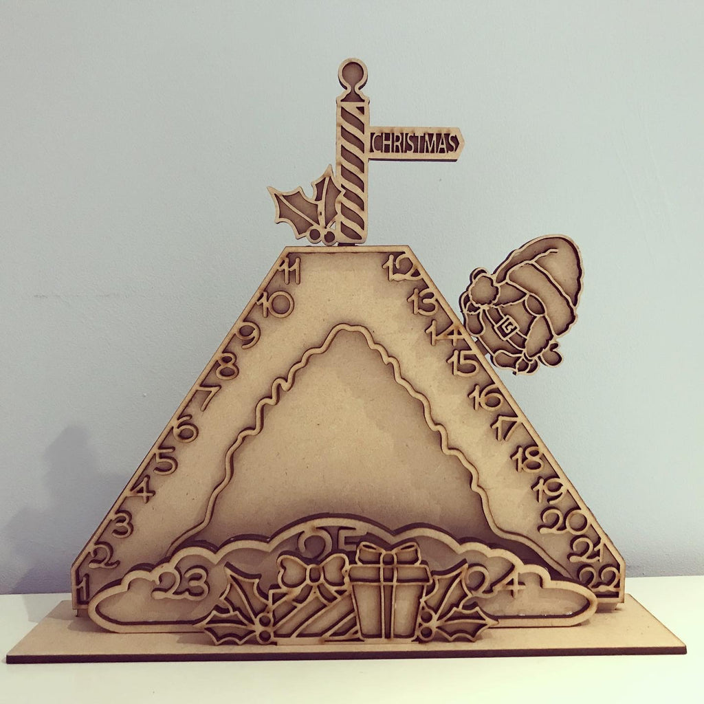 OL2688 - MDF Doodle Freestanding Advent Calendar - Female Gonk / Gnome ...